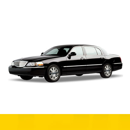 LA VIP Vehicles: Lincoln Town Car Sedan